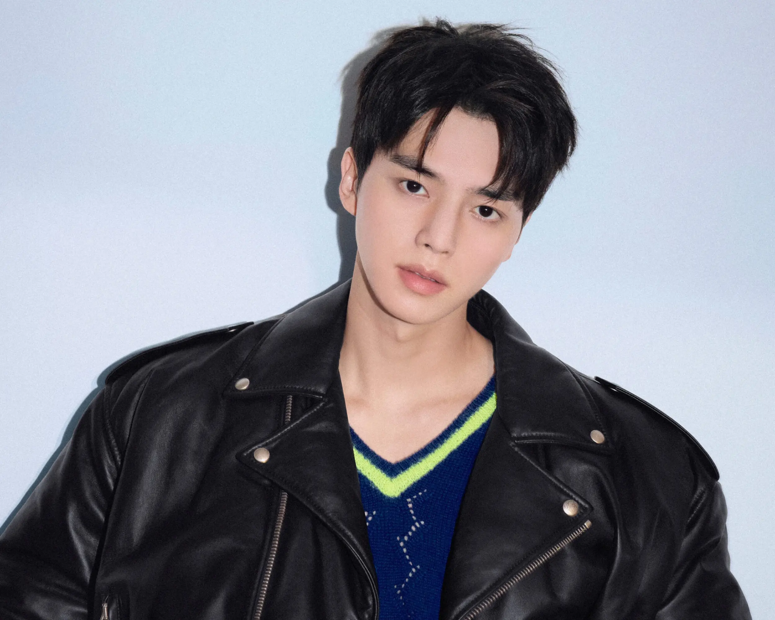 Song Kang trở thành đại sứ cho chương mới của Loewe - Esquire Vietnam